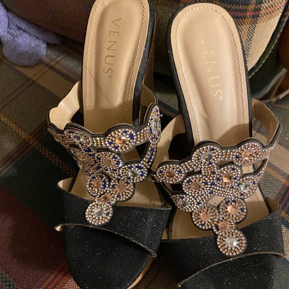 VENUS | Shoes | Venus Sz 85 Fancy Wedge Sandals Vguc | Poshmark